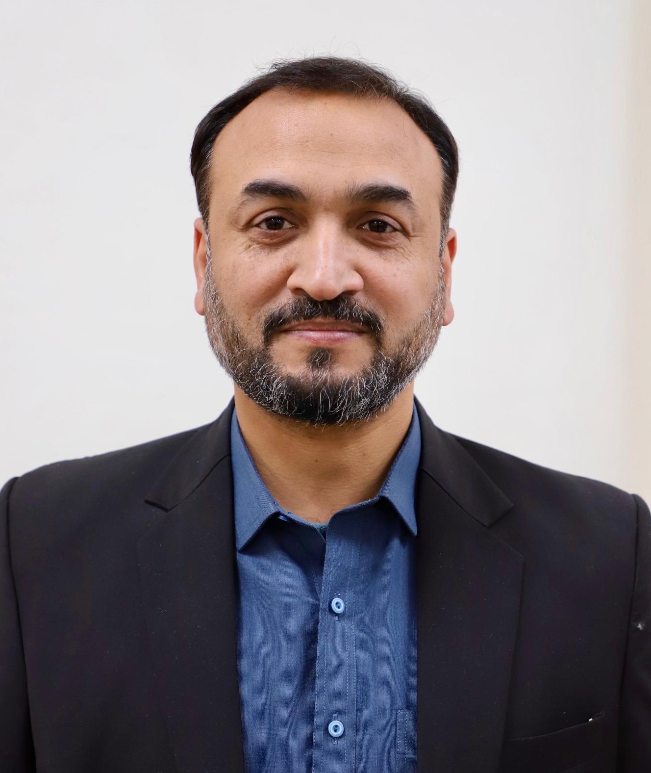 Dr Saleem Iqbal | Education For All